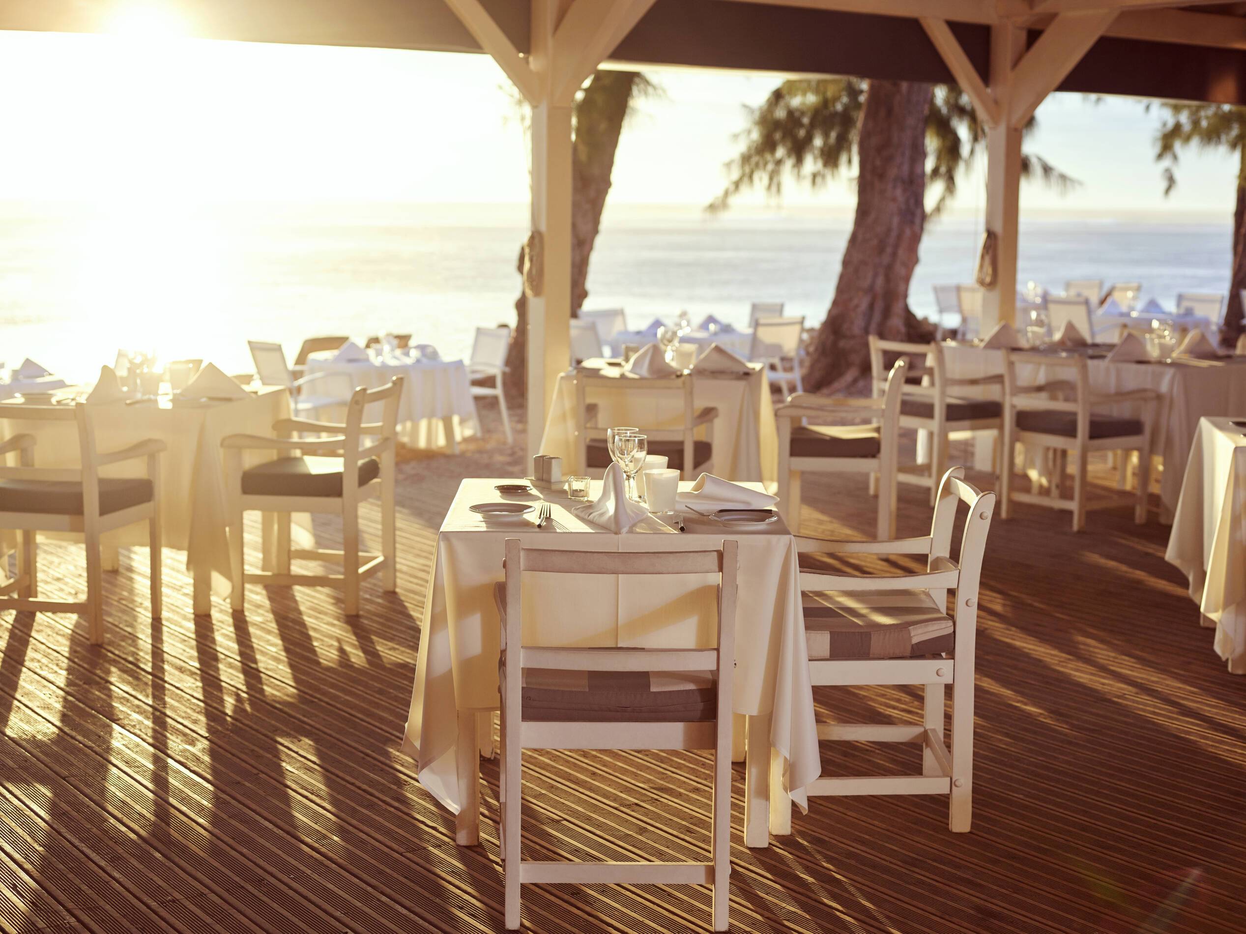 Séjour de Luxe à l'Île de la Réunion au LUX* Saint-Gilles - Privilèges ...